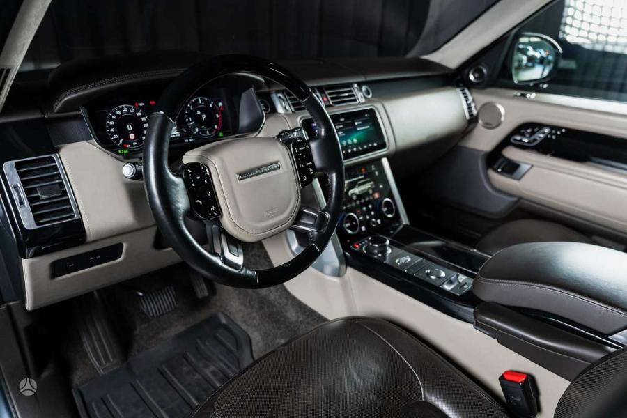 Grey Land Rover Range Rover 2019 in Vilnius, with an engine capacity of 4.37 L and mileage of 161 thousand km for 49999 €, photo 19 on AUTOMOTO.COM.LV