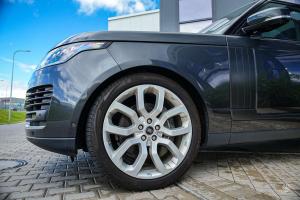 Pelēks Land Rover Range Rover 2019 Kauņa, ar dzinēja tilpumu 4.37 L un nobraukumu 172 tūkst. km par 37950 €, foto 7 vietnē AUTOMOTO.COM.LV