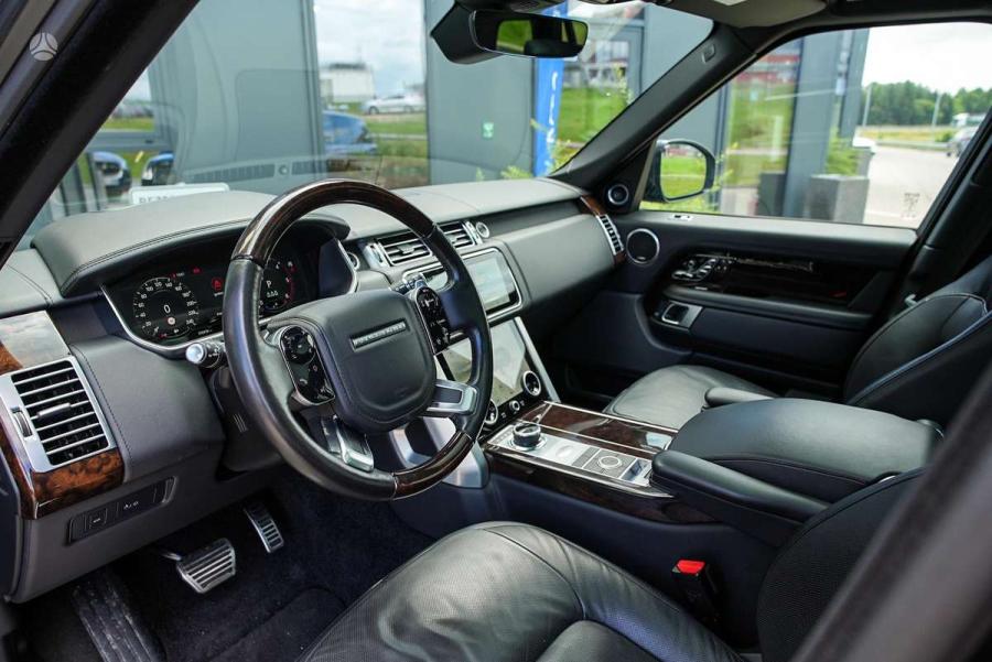 Pelēks Land Rover Range Rover 2019 Kauņa, ar dzinēja tilpumu 4.37 L un nobraukumu 172 tūkst. km par 37950 €, foto 28 vietnē AUTOMOTO.COM.LV