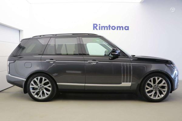 Pelēks Land Rover Range Rover 2020 Viļņa, ar dzinēja tilpumu 2.00 L un nobraukumu 45 tūkst. km par 49990 €, foto 3 vietnē AUTOMOTO.COM.LV