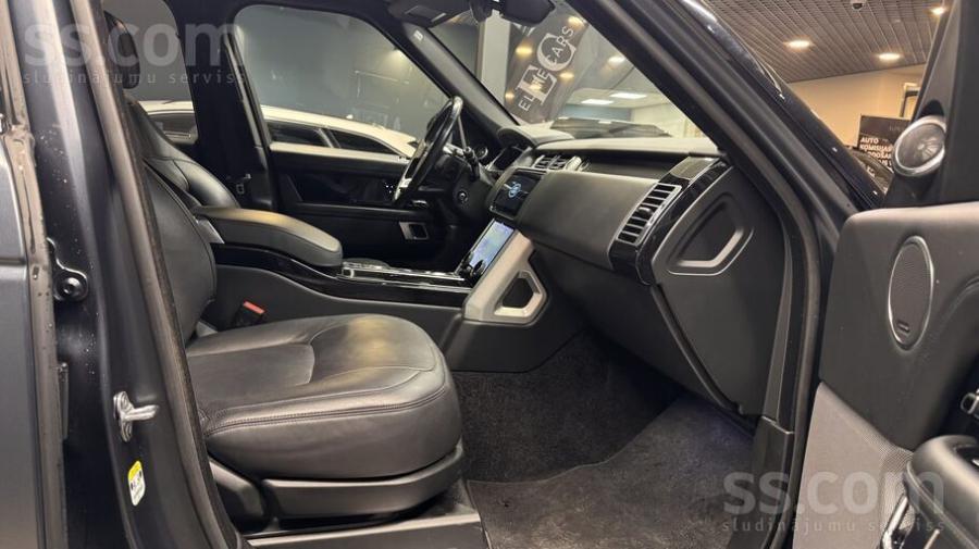 Pelēks Land Rover Range Rover 2020 Rīga, ar dzinēja tilpumu 3.00 L un nobraukumu 138 tūkst. km par 44490 €, foto 12 vietnē AUTOMOTO.COM.LV
