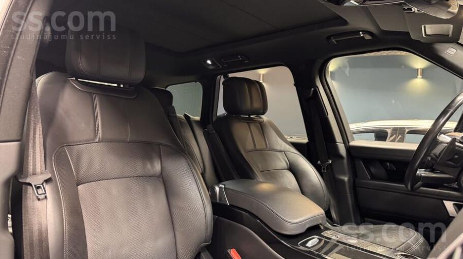 Pelēks Land Rover Range Rover 2020 Rīga, ar dzinēja tilpumu 3.00 L un nobraukumu 138 tūkst. km par 44490 €, foto 14 vietnē AUTOMOTO.COM.LV