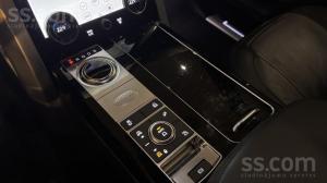 Pelēks Land Rover Range Rover 2020 Rīga, ar dzinēja tilpumu 3.00 L un nobraukumu 138 tūkst. km par 44490 €, foto 19 vietnē AUTOMOTO.COM.LV