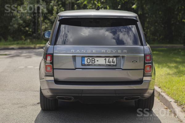 Ленд Ровер Рендж Ровер 2020 в Елгава на AUTOMOTO.COM.LV Серый Ленд Ровер Рендж Ровер 2020 в Елгава, объемом двигателя 4.40 л и пробегом 220 тыс. км за 38700 €, фото 4 на AUTOMOTO.COM.LV