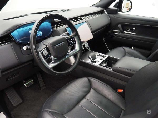 Pelēks Land Rover Range Rover 2022 Viļņa, ar dzinēja tilpumu 3.00 L un nobraukumu 41 tūkst. km par 115999 €, foto 11 vietnē AUTOMOTO.COM.LV