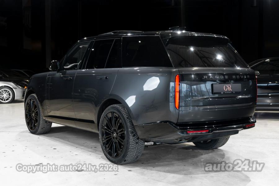 Pelēks Land Rover Range Rover 2024 Rīga, ar dzinēja tilpumu 4.40 L un nobraukumu 19 tūkst. km par 157179 €, foto 7 vietnē AUTOMOTO.COM.LV