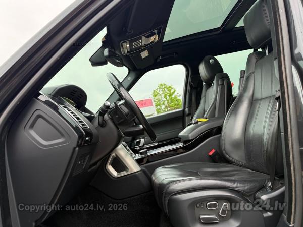 Pelēks Land Rover Range Rover 2014 Pērnava, ar dzinēja tilpumu 4.40 L un nobraukumu 310 tūkst. km par 16900 €, foto 5 vietnē AUTOMOTO.COM.LV