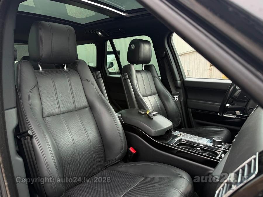 Pelēks Land Rover Range Rover 2014 Pērnava, ar dzinēja tilpumu 4.40 L un nobraukumu 310 tūkst. km par 16900 €, foto 7 vietnē AUTOMOTO.COM.LV