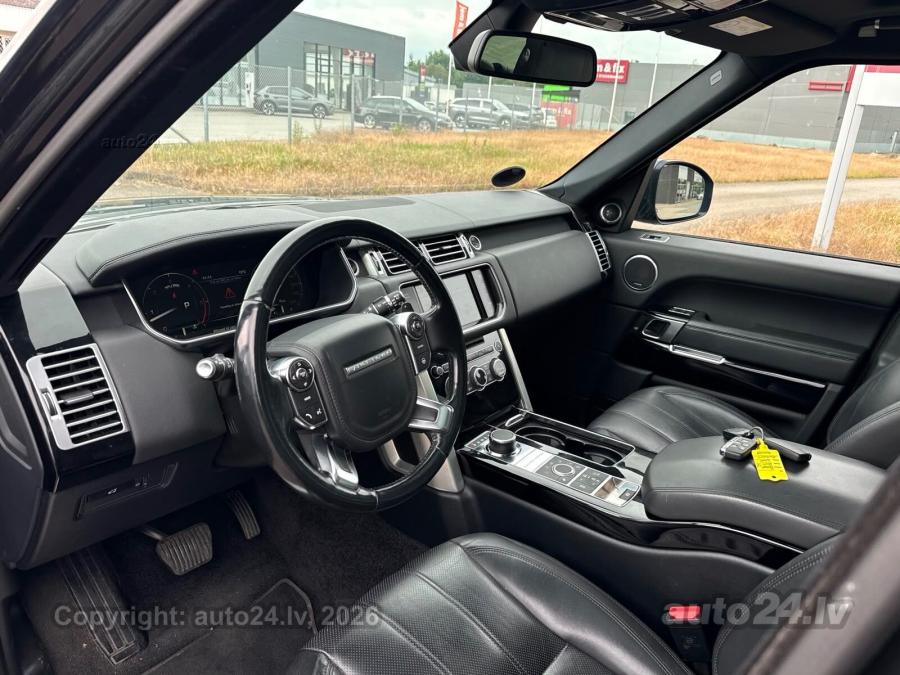 Pelēks Land Rover Range Rover 2014 Pērnava, ar dzinēja tilpumu 4.40 L un nobraukumu 310 tūkst. km par 16900 €, foto 8 vietnē AUTOMOTO.COM.LV