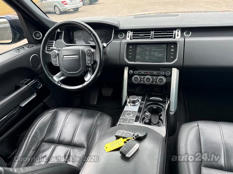Pelēks Land Rover Range Rover 2014 Pērnava, ar dzinēja tilpumu 4.40 L un nobraukumu 310 tūkst. km par 16900 €, foto 9 vietnē AUTOMOTO.COM.LV