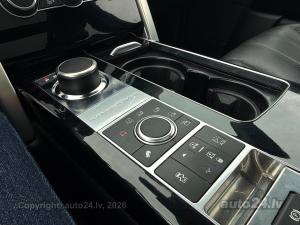 Pelēks Land Rover Range Rover 2014 Pērnava, ar dzinēja tilpumu 4.40 L un nobraukumu 310 tūkst. km par 16900 €, foto 16 vietnē AUTOMOTO.COM.LV