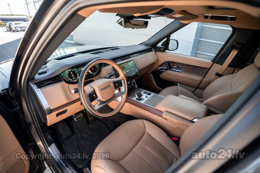 Pelēks Land Rover Range Rover 2023 Tartu, ar dzinēja tilpumu 3.00 L un nobraukumu 76 tūkst. km par 129900 €, foto 5 vietnē AUTOMOTO.COM.LV