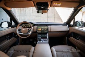 Pelēks Land Rover Range Rover 2023 Tartu, ar dzinēja tilpumu 3.00 L un nobraukumu 76 tūkst. km par 129900 €, foto 10 vietnē AUTOMOTO.COM.LV