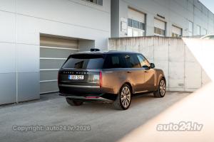 Pelēks Land Rover Range Rover 2023 Tartu, ar dzinēja tilpumu 3.00 L un nobraukumu 76 tūkst. km par 129900 €, foto 12 vietnē AUTOMOTO.COM.LV