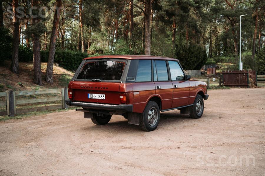 Sarkans Land Rover Range Rover 1989 Rīga, ar dzinēja tilpumu 3.90 L un nobraukumu 160 tūkst. km par 10200 €, foto 5 vietnē AUTOMOTO.COM.LV