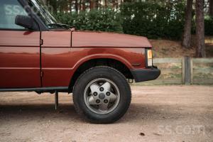 Sarkans Land Rover Range Rover 1989 Rīga, ar dzinēja tilpumu 3.90 L un nobraukumu 160 tūkst. km par 10200 €, foto 10 vietnē AUTOMOTO.COM.LV