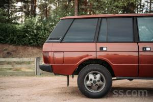Sarkans Land Rover Range Rover 1989 Rīga, ar dzinēja tilpumu 3.90 L un nobraukumu 160 tūkst. km par 10200 €, foto 11 vietnē AUTOMOTO.COM.LV