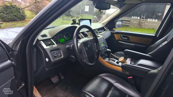Melns Land Rover Range Rover Sport 2005 Kauņa, ar dzinēja tilpumu 2.70 L un nobraukumu 280 tūkst. km par 3200 €, foto 5 vietnē AUTOMOTO.COM.LV