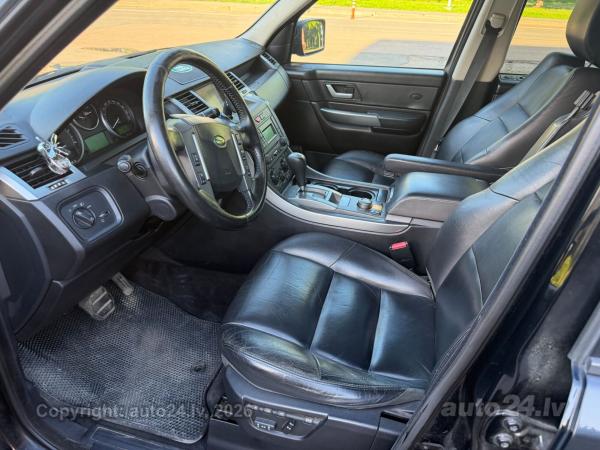 Melns Land Rover Range Rover Sport 2005 Narva, ar dzinēja tilpumu 2.70 L un nobraukumu 313 tūkst. km par 3700 €, foto 7 vietnē AUTOMOTO.COM.LV