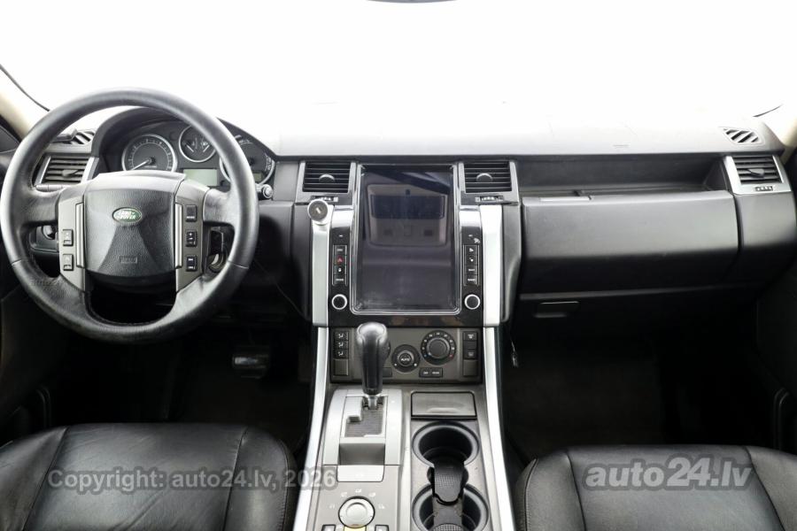 Black Land Rover Range Rover Sport 2005 in Tallinn, with an engine capacity of 2.70 L and mileage of 465 thousand km for 2499 €, photo 6 on AUTOMOTO.COM.LV