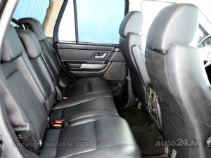 Black Land Rover Range Rover Sport 2005 in Tallinn, with an engine capacity of 2.70 L and mileage of 465 thousand km for 2499 €, photo 8 on AUTOMOTO.COM.LV