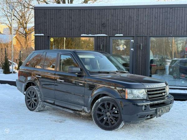 Black Land Rover Range Rover Sport 2006 in Riga, with an engine capacity of 0.00 L and mileage of 319 thousand km for 3999 €, photo 2 on AUTOMOTO.COM.LV