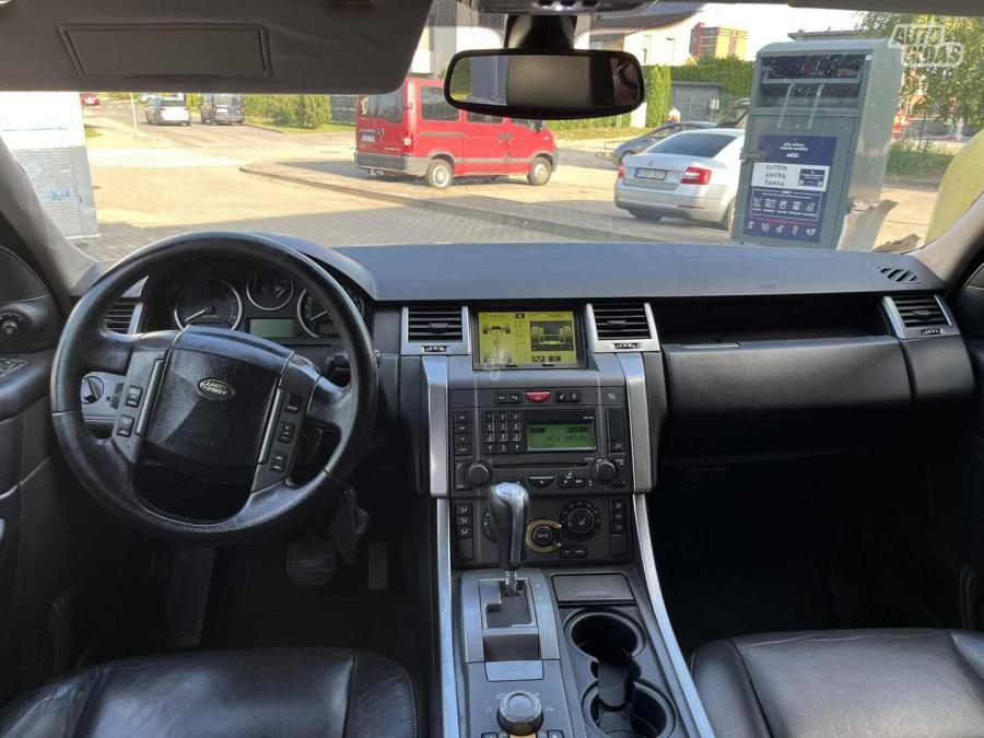 Melns Land Rover Range Rover Sport 2006 Kauņa, ar dzinēja tilpumu 2.70 L un nobraukumu 310 tūkst. km par 3850 €, foto 5 vietnē AUTOMOTO.COM.LV