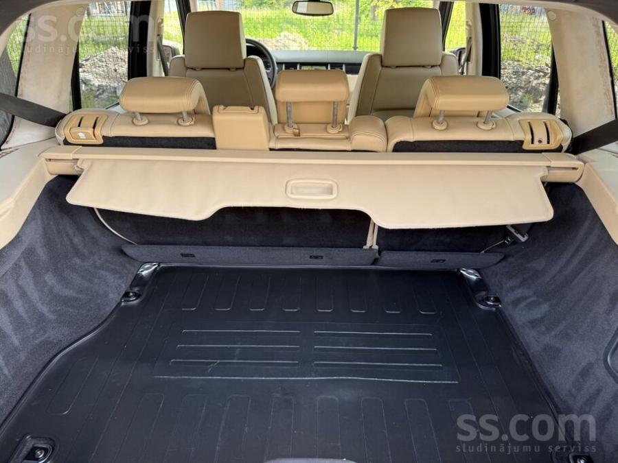 Black Land Rover Range Rover Sport 2006 in Riga, with an engine capacity of 2.70 L and mileage of 273 thousand km for 6450 €, photo 13 on AUTOMOTO.COM.LV