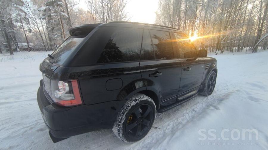 Black Land Rover Range Rover Sport 2006 in Riga, with an engine capacity of 2.70 L and mileage of 250 thousand km for 3500 €, photo 4 on AUTOMOTO.COM.LV