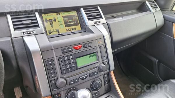 Melns Land Rover Range Rover Sport 2006 Valmiera, ar dzinēja tilpumu 2.70 L un nobraukumu 0 tūkst. km par 3700 €, foto 8 vietnē AUTOMOTO.COM.LV
