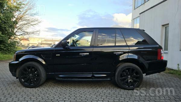 Black Land Rover Range Rover Sport 2006 in Riga, with an engine capacity of 2.70 L and mileage of 318 thousand km for 4800 €, photo 5 on AUTOMOTO.COM.LV
