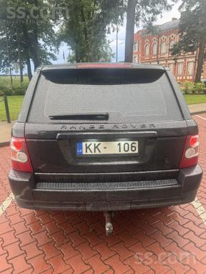 Black Land Rover Range Rover Sport 2006 in Daugavpils, with an engine capacity of 2.70 L and mileage of 307 thousand km for 3700 €, photo 6 on AUTOMOTO.COM.LV