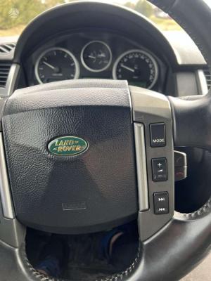 Melns Land Rover Range Rover Sport 2006 Viļņa, ar dzinēja tilpumu 2.70 L un nobraukumu 250 tūkst. km par 4500 €, foto 8 vietnē AUTOMOTO.COM.LV