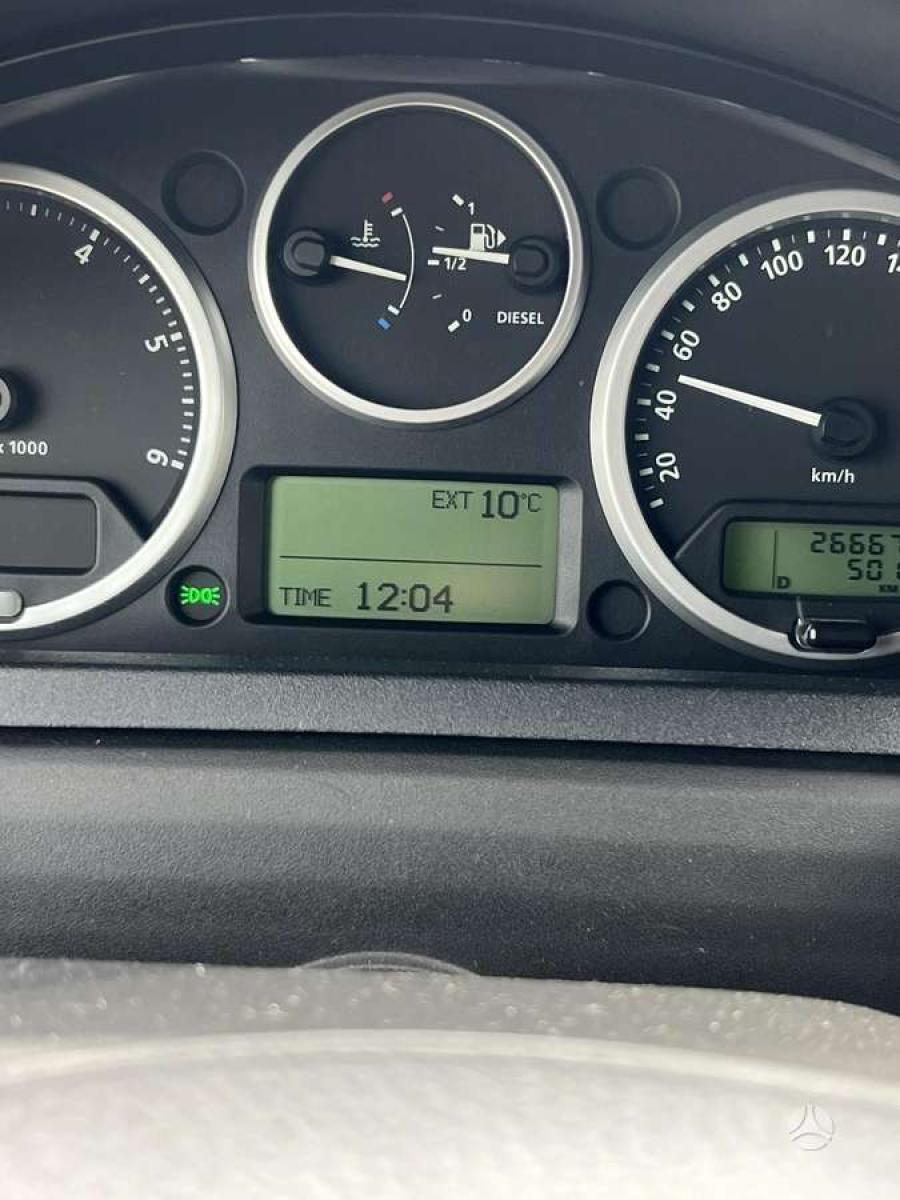 Melns Land Rover Range Rover Sport 2006 Viļņa, ar dzinēja tilpumu 2.70 L un nobraukumu 250 tūkst. km par 4500 €, foto 10 vietnē AUTOMOTO.COM.LV