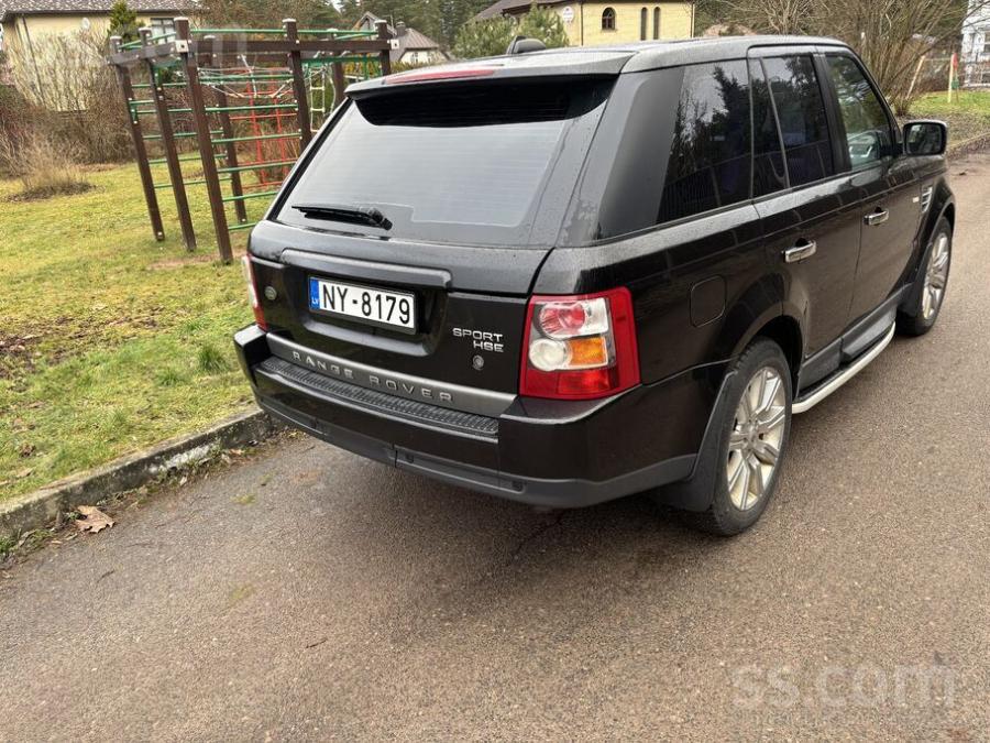 Black Land Rover Range Rover Sport 2007 in Riga, with an engine capacity of 3.60 L and mileage of 320 thousand km for 1500 €, photo 11 on AUTOMOTO.COM.LV