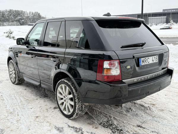 Melns Land Rover Range Rover Sport 2007 Viļņa, ar dzinēja tilpumu 2.72 L un nobraukumu 240 tūkst. km par 4500 €, foto 8 vietnē AUTOMOTO.COM.LV