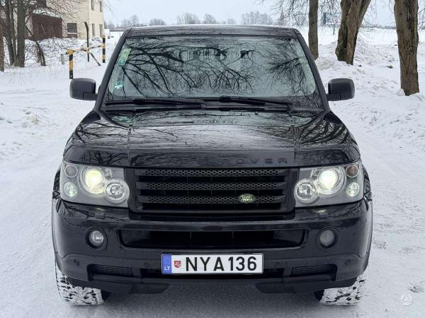 Black Land Rover Range Rover Sport 2007 in Klaipeda, with an engine capacity of 2.72 L and mileage of 378 thousand km for 5999 €, photo 2 on AUTOMOTO.COM.LV