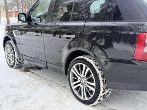 Melns Land Rover Range Rover Sport 2007 Klaipėda, ar dzinēja tilpumu 2.72 L un nobraukumu 378 tūkst. km par 5999 €, foto 7 vietnē AUTOMOTO.COM.LV