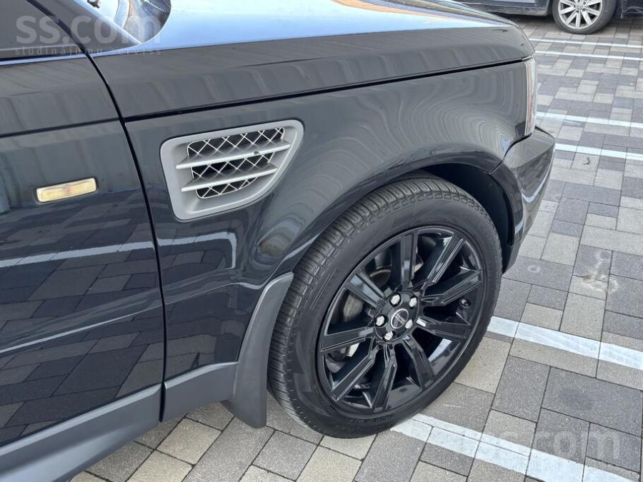 Melns Land Rover Range Rover Sport 2007 Rīga, ar dzinēja tilpumu 2.70 L un nobraukumu 275 tūkst. km par 7950 €, foto 13 vietnē AUTOMOTO.COM.LV