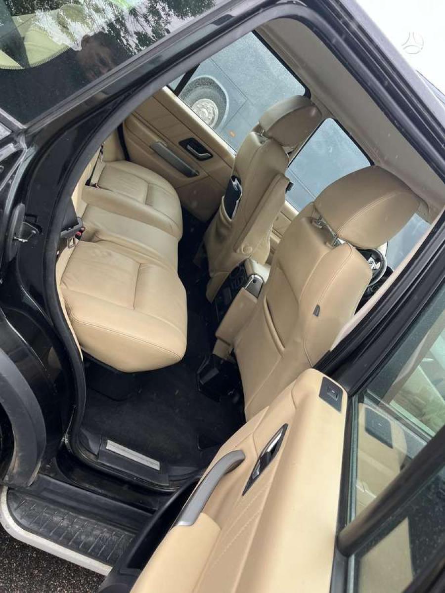 Melns Land Rover Range Rover Sport 2007 Viļņa, ar dzinēja tilpumu 3.63 L un nobraukumu 380 tūkst. km par 2999 €, foto 5 vietnē AUTOMOTO.COM.LV
