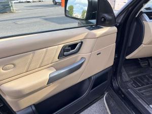 Melns Land Rover Range Rover Sport 2007 Viļņa, ar dzinēja tilpumu 3.63 L un nobraukumu 350 tūkst. km par 3500 €, foto 15 vietnē AUTOMOTO.COM.LV