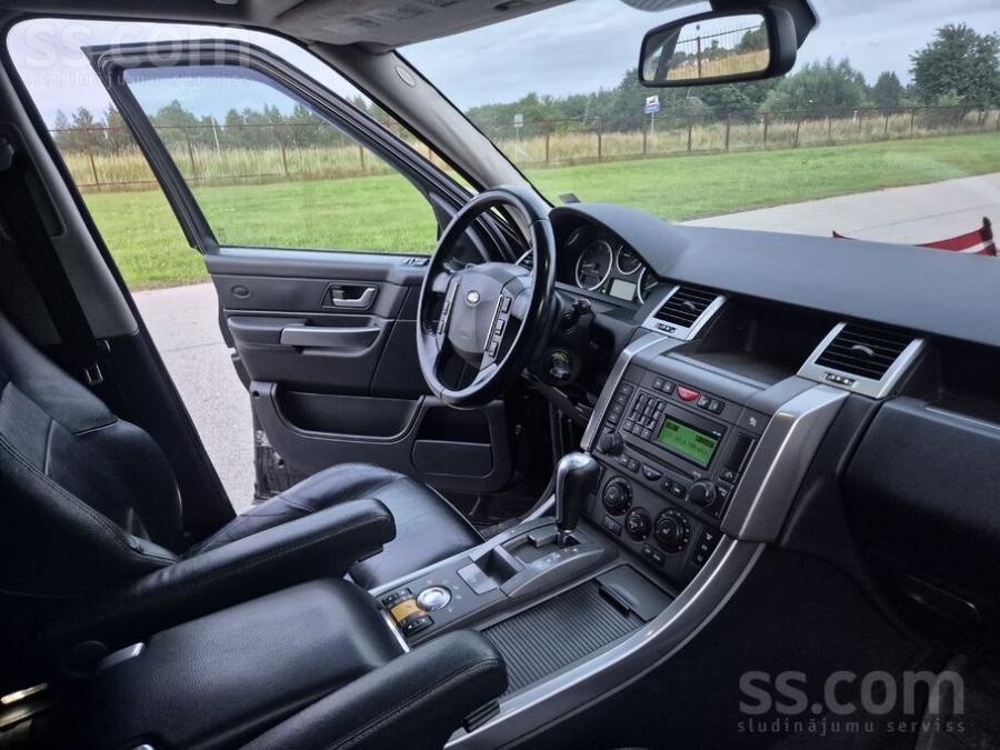 Melns Land Rover Range Rover Sport 2007 Liepāja, ar dzinēja tilpumu 2.70 L un nobraukumu 0 tūkst. km par 4100 €, foto 4 vietnē AUTOMOTO.COM.LV