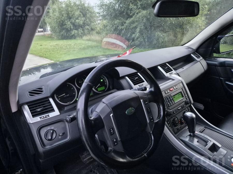 Melns Land Rover Range Rover Sport 2007 Liepāja, ar dzinēja tilpumu 2.70 L un nobraukumu 0 tūkst. km par 4100 €, foto 7 vietnē AUTOMOTO.COM.LV