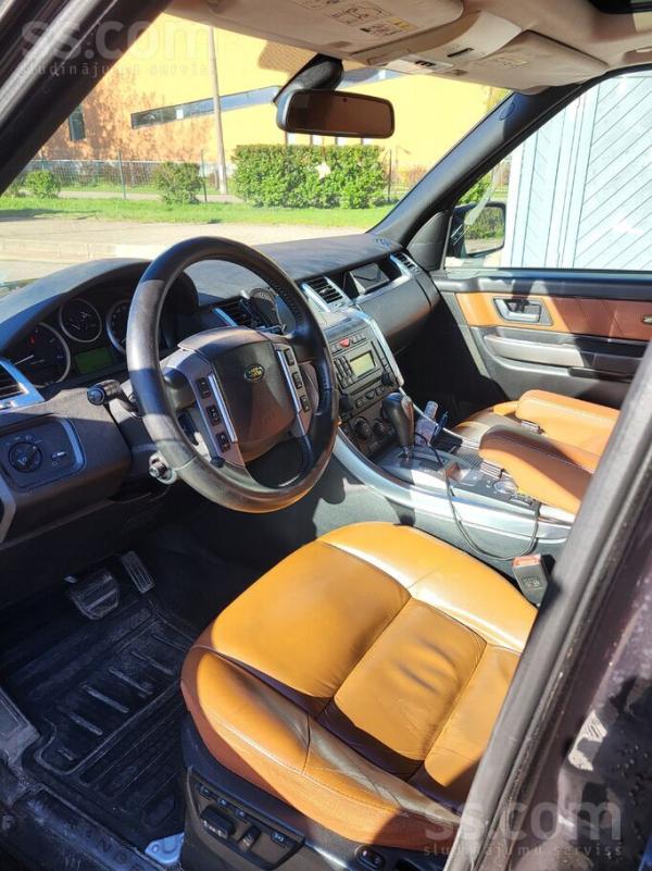 Melns Land Rover Range Rover Sport 2008 Rīga, ar dzinēja tilpumu 3.60 L un nobraukumu 373 tūkst. km par 5550 €, foto 5 vietnē AUTOMOTO.COM.LV