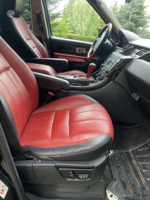 Black Land Rover Range Rover Sport 2008 in Vilnius, with an engine capacity of 4.20 L and mileage of 280 thousand km for 6999 €, photo 8 on AUTOMOTO.COM.LV