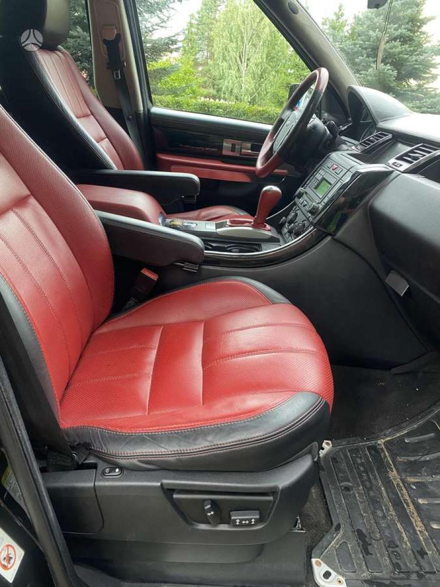 Black Land Rover Range Rover Sport 2008 in Vilnius, with an engine capacity of 4.20 L and mileage of 280 thousand km for 6999 €, photo 8 on AUTOMOTO.COM.LV