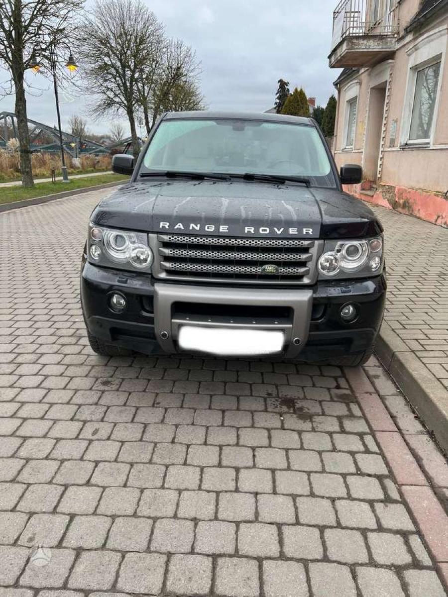 Black Land Rover Range Rover Sport 2009 in Kedainiai, with an engine capacity of 4.39 L and mileage of 211 thousand km for 6900 €, photo 2 on AUTOMOTO.COM.LV