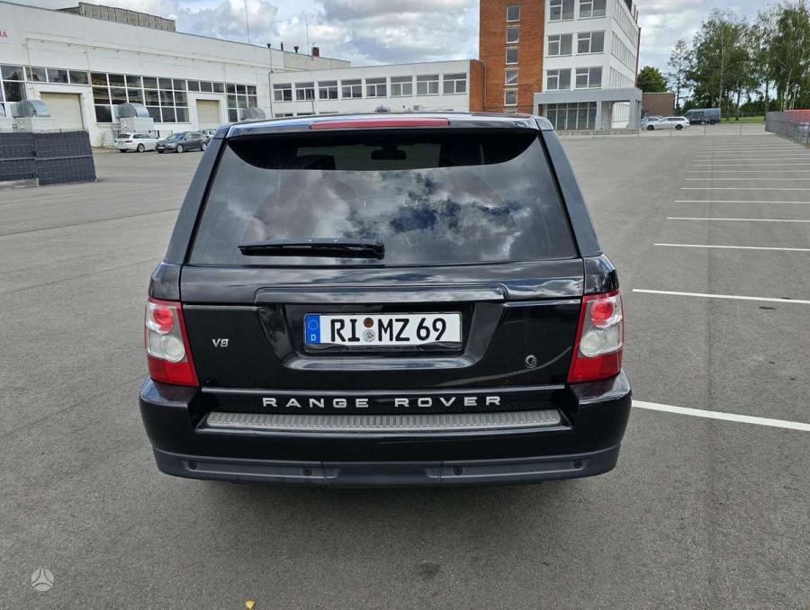 Melns Land Rover Range Rover Sport 2009 Marijampole, ar dzinēja tilpumu 3.63 L un nobraukumu 218 tūkst. km par 5700 €, foto 6 vietnē AUTOMOTO.COM.LV