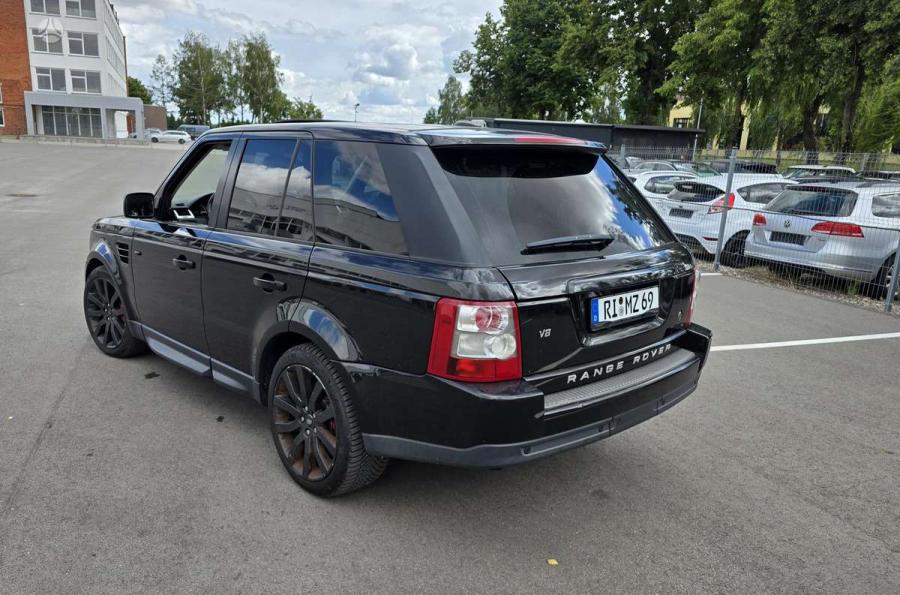 Melns Land Rover Range Rover Sport 2009 Marijampole, ar dzinēja tilpumu 3.63 L un nobraukumu 218 tūkst. km par 5700 €, foto 7 vietnē AUTOMOTO.COM.LV