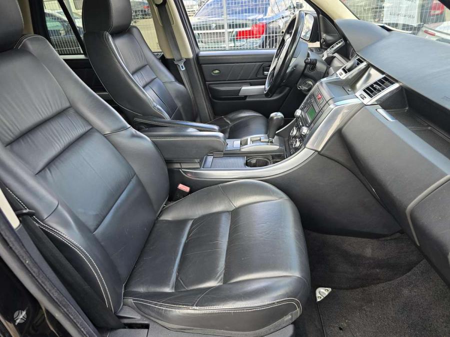 Melns Land Rover Range Rover Sport 2009 Marijampole, ar dzinēja tilpumu 3.63 L un nobraukumu 218 tūkst. km par 5700 €, foto 13 vietnē AUTOMOTO.COM.LV